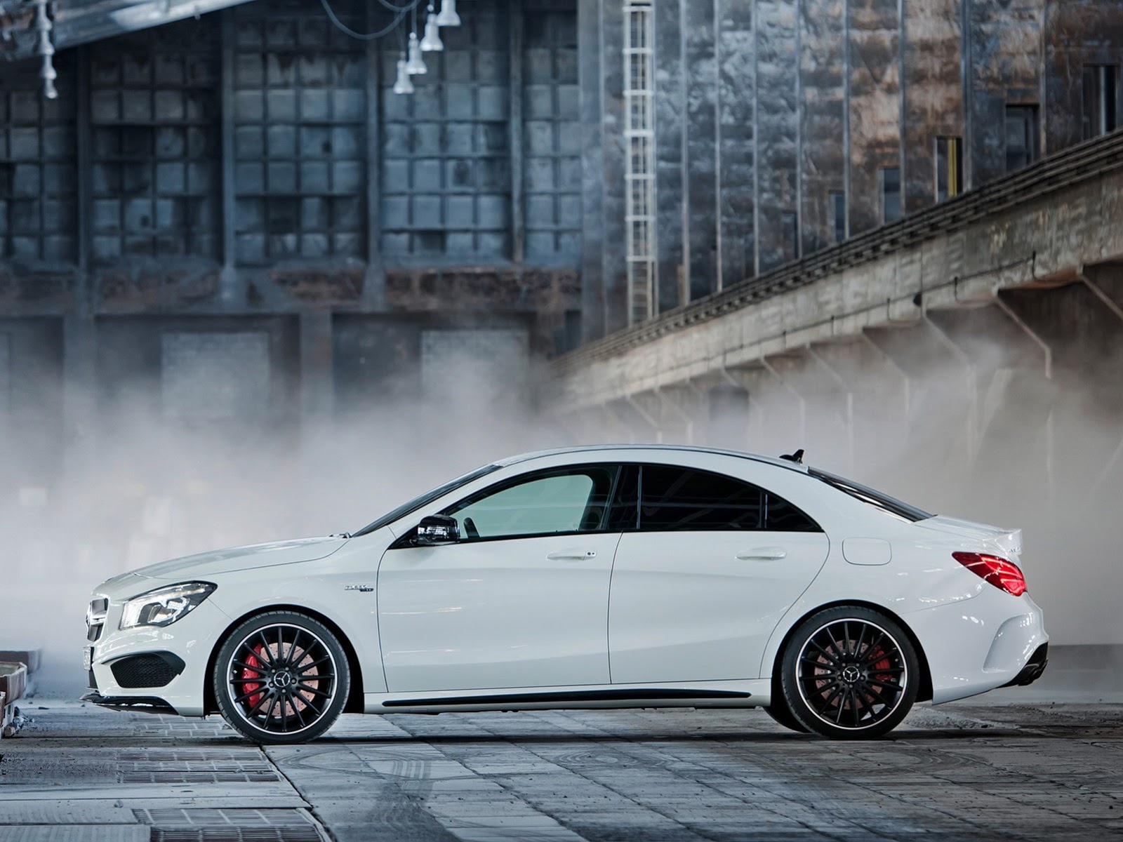 Mercedes-AMG CLA 45 e CLA 45 Shooting Brake 2015 - Mercedes-Benz ...
